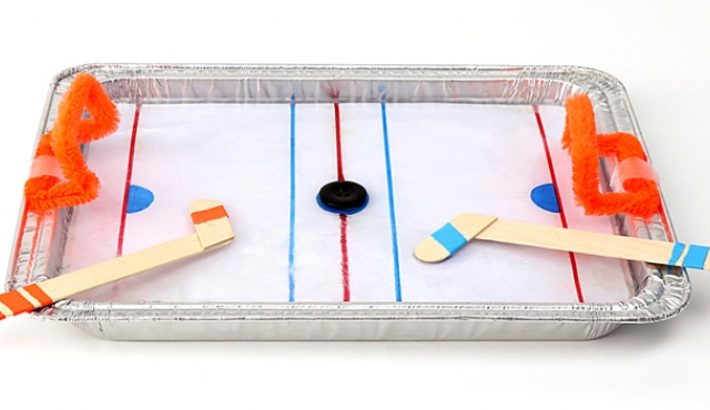 Nur's Nook: Aim at Kindness—Make a Mini Ice Hockey Rink | Brilliant Star
